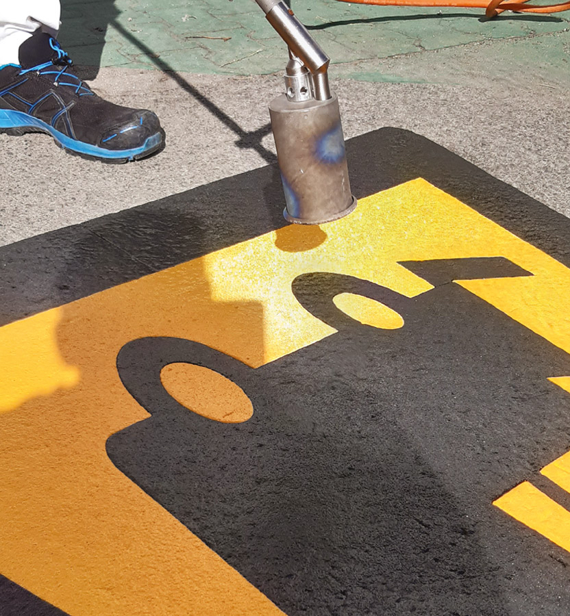 “Out of the box” road marking | Helios